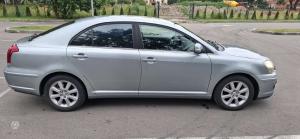 Grey Toyota Avensis 2007 in Klaipeda, with an engine capacity of 2.00 L and mileage of 251 thousand km for 2100 €, photo 8 on AUTOMOTO.COM.LV