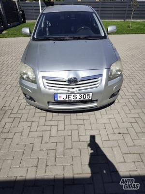 Grey Toyota Avensis 2007 in Klaipeda, with an engine capacity of 2.00 L and mileage of 280 thousand km for 2800 €, photo  on AUTOMOTO.COM.LV