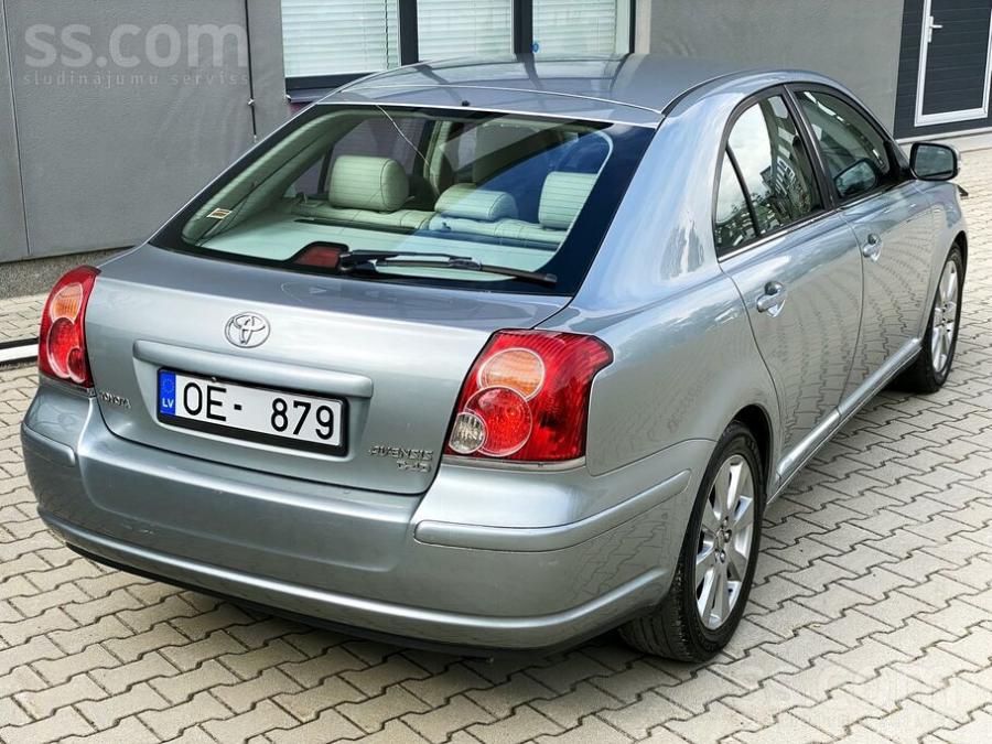 Серый Тойота Авенсис 2007 в Рига, объемом двигателя 2.00 л и пробегом 300 тыс. км за 3500 €, фото 10 на AUTOMOTO.COM.LV