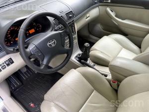 Серый Тойота Авенсис 2007 в Рига, объемом двигателя 2.00 л и пробегом 300 тыс. км за 3500 €, фото 11 на AUTOMOTO.COM.LV