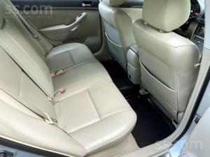 Серый Тойота Авенсис 2007 в Рига, объемом двигателя 2.00 л и пробегом 300 тыс. км за 3500 €, фото 14 на AUTOMOTO.COM.LV
