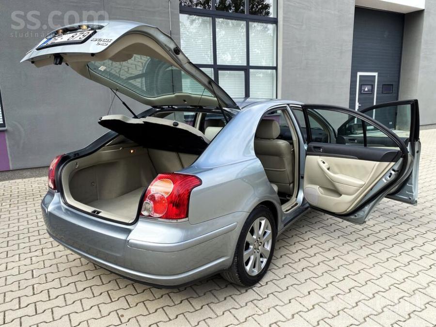 Серый Тойота Авенсис 2007 в Рига, объемом двигателя 2.00 л и пробегом 300 тыс. км за 3500 €, фото 29 на AUTOMOTO.COM.LV