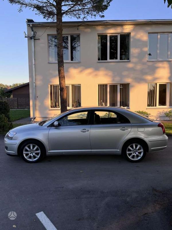 Серый Тойота Авенсис 2007 в Шяуляй, объемом двигателя 2.00 л и пробегом 190 тыс. км за 1750 €, фото 5 на AUTOMOTO.COM.LV