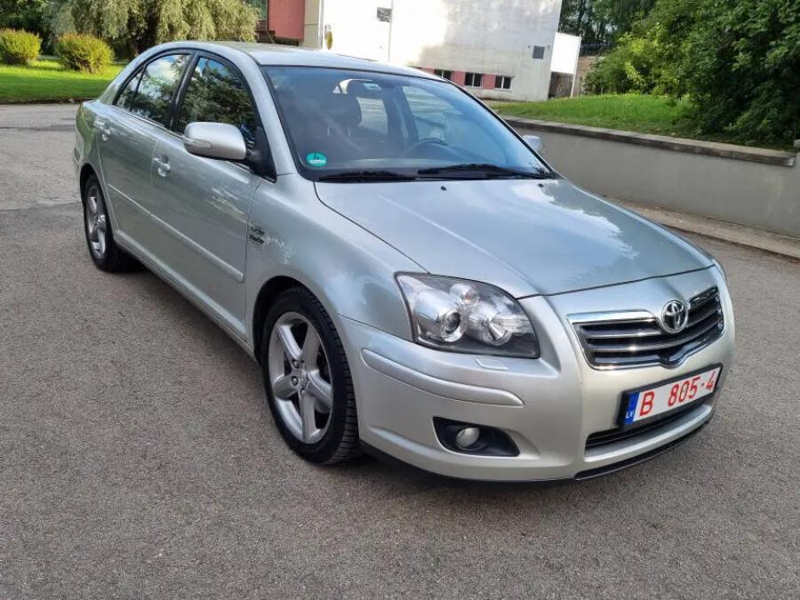 Серый Тойота Авенсис 2007 в Екабпилс, объемом двигателя 2.20 л и пробегом 257 тыс. км за 3850 €, фото 5 на AUTOMOTO.COM.LV