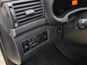 Серый Тойота Авенсис 2007 в Екабпилс, объемом двигателя 2.20 л и пробегом 257 тыс. км за 3850 €, фото 21 на AUTOMOTO.COM.LV