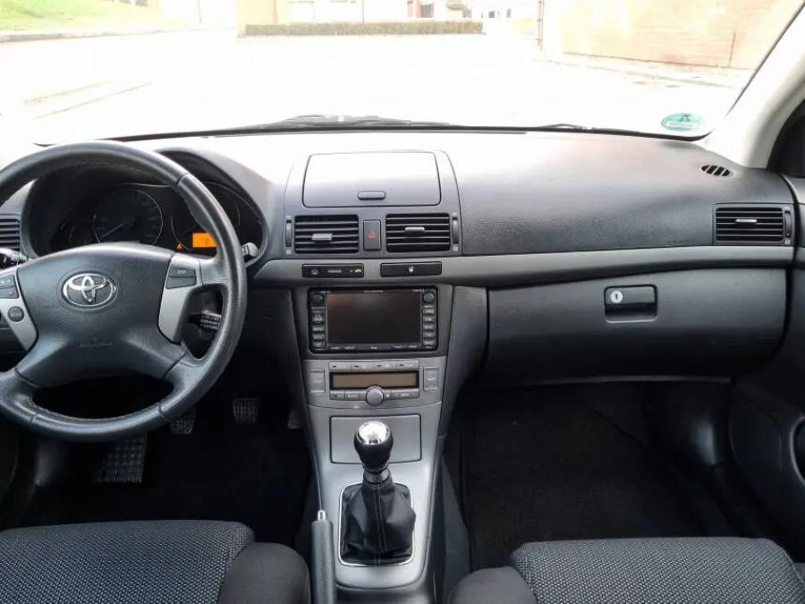 Серый Тойота Авенсис 2007 в Екабпилс, объемом двигателя 2.20 л и пробегом 257 тыс. км за 3850 €, фото 24 на AUTOMOTO.COM.LV