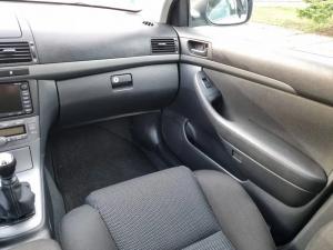 Серый Тойота Авенсис 2007 в Екабпилс, объемом двигателя 2.20 л и пробегом 257 тыс. км за 3850 €, фото 25 на AUTOMOTO.COM.LV