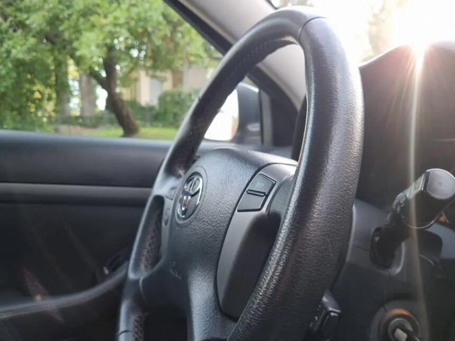 Серый Тойота Авенсис 2007 в Екабпилс, объемом двигателя 2.20 л и пробегом 257 тыс. км за 3850 €, фото 29 на AUTOMOTO.COM.LV