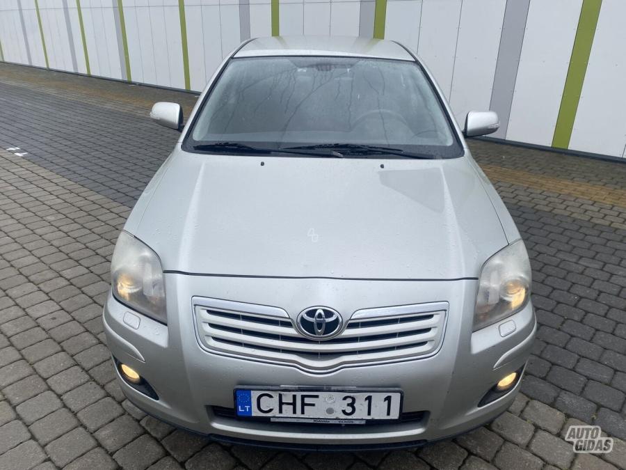 Pelēks Toyota Avensis 2007 Raseiniai, ar dzinēja tilpumu 2.00 L un nobraukumu 250 tūkst. km par 1750 €, foto 6 vietnē AUTOMOTO.COM.LV