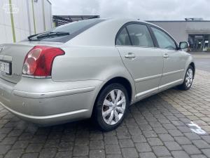 Pelēks Toyota Avensis 2007 Raseiniai, ar dzinēja tilpumu 2.00 L un nobraukumu 250 tūkst. km par 1750 €, foto 11 vietnē AUTOMOTO.COM.LV