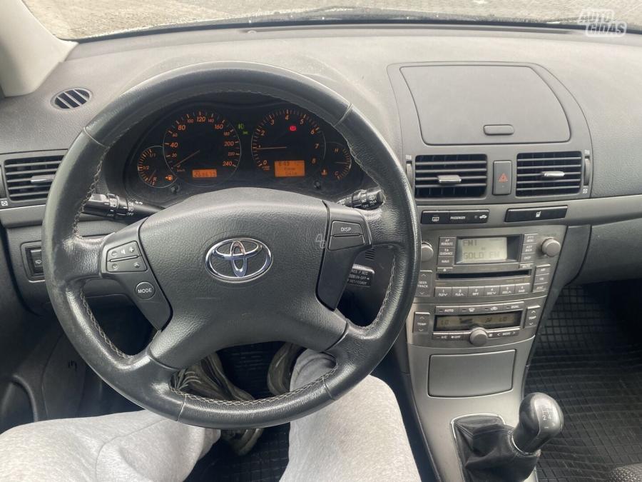 Pelēks Toyota Avensis 2007 Raseiniai, ar dzinēja tilpumu 2.00 L un nobraukumu 250 tūkst. km par 1750 €, foto 22 vietnē AUTOMOTO.COM.LV