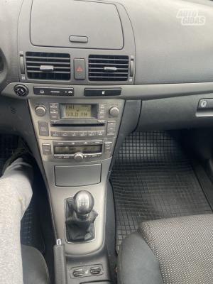 Pelēks Toyota Avensis 2007 Raseiniai, ar dzinēja tilpumu 2.00 L un nobraukumu 250 tūkst. km par 1750 €, foto 23 vietnē AUTOMOTO.COM.LV