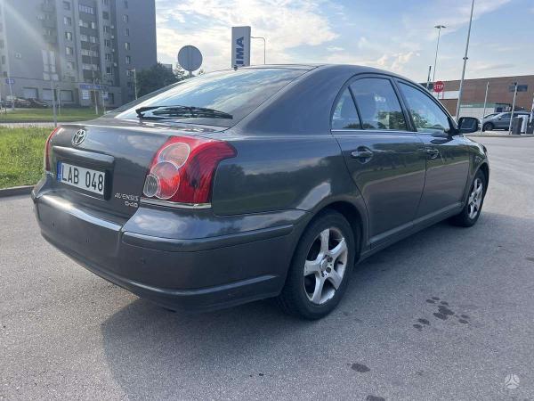 Серый Тойота Авенсис 2007 в Каунас, объемом двигателя 2.00 л и пробегом 235 тыс. км за 2200 €, фото 4 на AUTOMOTO.COM.LV