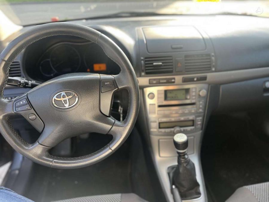 Серый Тойота Авенсис 2007 в Каунас, объемом двигателя 2.00 л и пробегом 235 тыс. км за 2200 €, фото 9 на AUTOMOTO.COM.LV