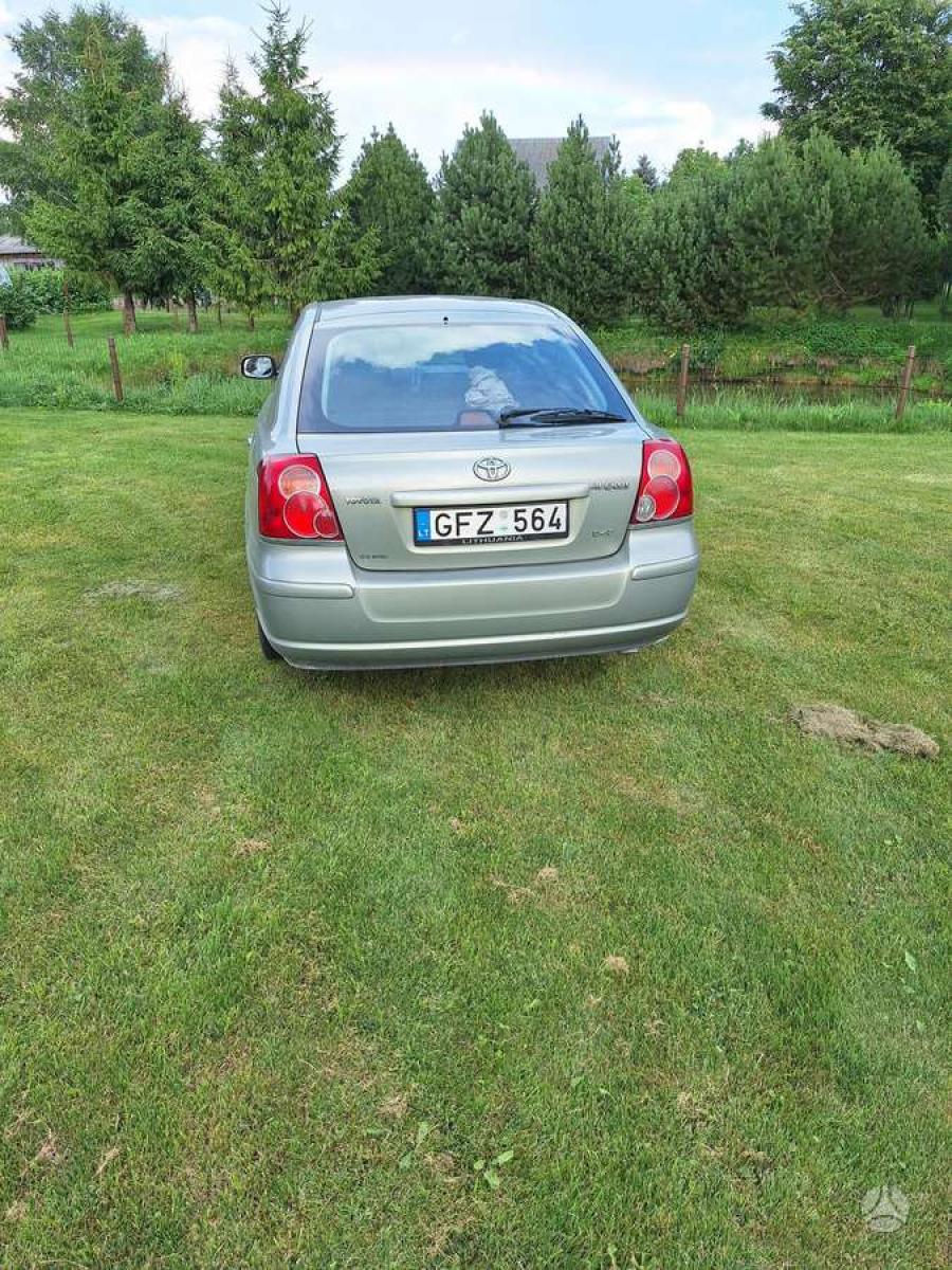 Grey Toyota Avensis 2007 in Sakiai, with an engine capacity of 2.00 L and mileage of 225 thousand km for 2100 €, photo 3 on AUTOMOTO.COM.LV