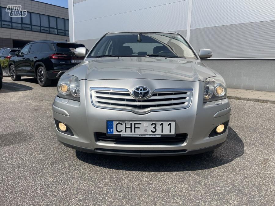 Серый Тойота Авенсис 2007 в Вильнюс, объемом двигателя 2.00 л и пробегом 250 тыс. км за 1500 €, фото 7 на AUTOMOTO.COM.LV