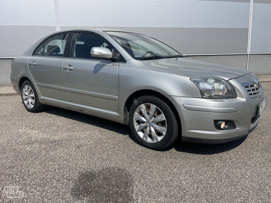 Серый Тойота Авенсис 2007 в Вильнюс, объемом двигателя 2.00 л и пробегом 250 тыс. км за 1500 €, фото 9 на AUTOMOTO.COM.LV