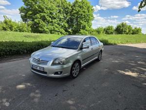 Grey Toyota Avensis 2007 in Vilnius, with an engine capacity of 2.00 L and mileage of 297 thousand km for 2200 €, photo 3 on AUTOMOTO.COM.LV