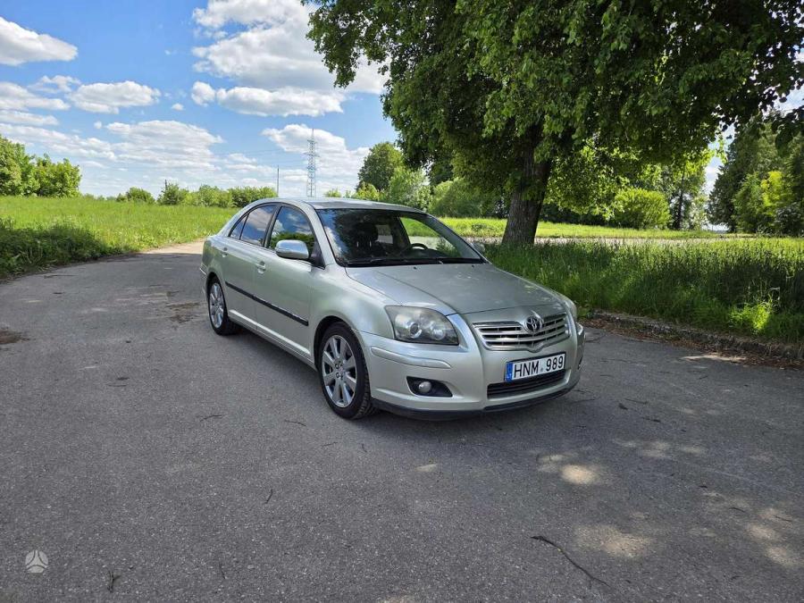 Grey Toyota Avensis 2007 in Vilnius, with an engine capacity of 2.00 L and mileage of 297 thousand km for 2200 €, photo 5 on AUTOMOTO.COM.LV