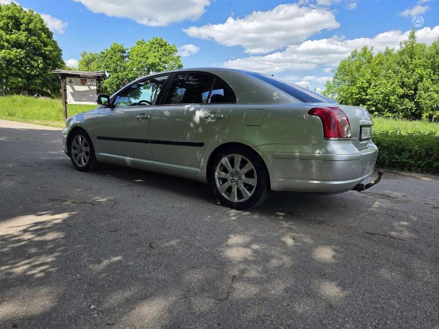 Grey Toyota Avensis 2007 in Vilnius, with an engine capacity of 2.00 L and mileage of 297 thousand km for 2200 €, photo 13 on AUTOMOTO.COM.LV