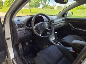 Grey Toyota Avensis 2007 in Vilnius, with an engine capacity of 2.00 L and mileage of 297 thousand km for 2200 €, photo 18 on AUTOMOTO.COM.LV
