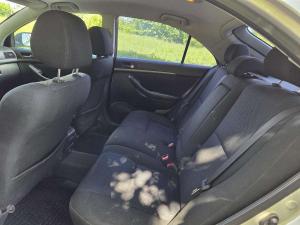 Grey Toyota Avensis 2007 in Vilnius, with an engine capacity of 2.00 L and mileage of 297 thousand km for 2200 €, photo 20 on AUTOMOTO.COM.LV