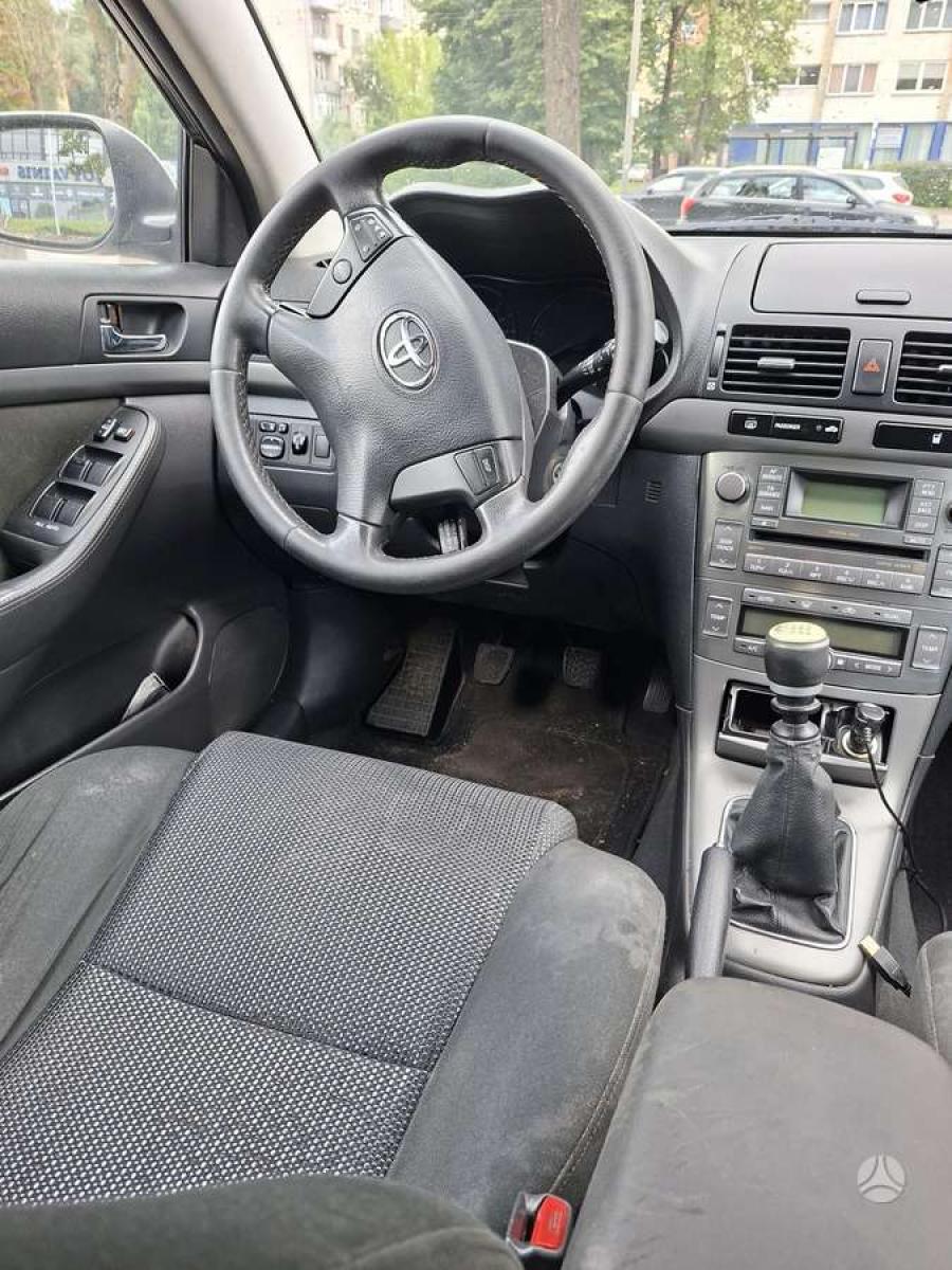 Серый Тойота Авенсис 2007 в Каунас, объемом двигателя 2.00 л и пробегом 352 тыс. км за 1650 €, фото 7 на AUTOMOTO.COM.LV