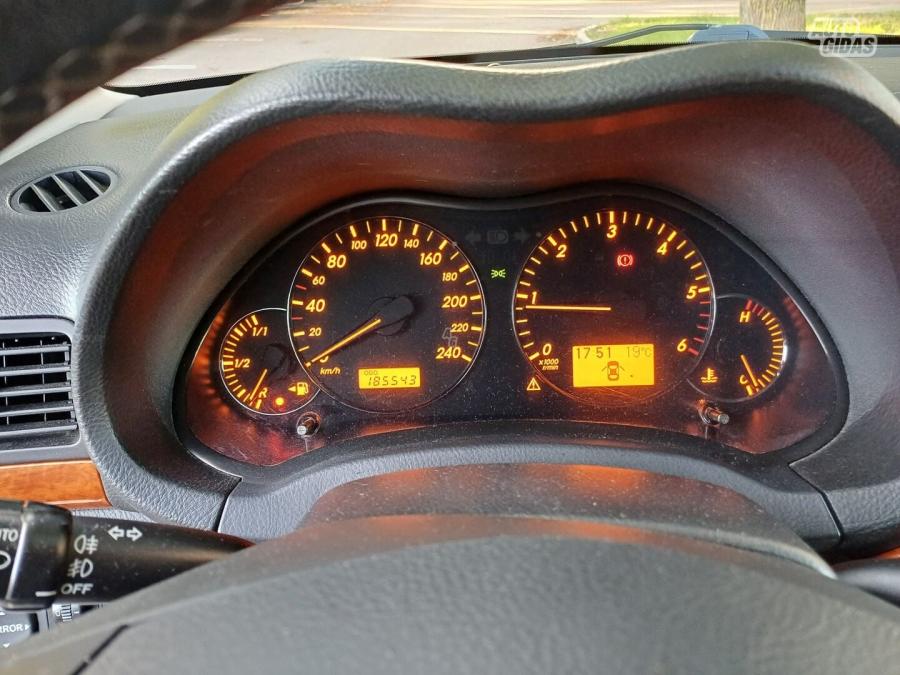 Серый Тойота Авенсис 2008 в Каунас, объемом двигателя 2.00 л и пробегом 186 тыс. км за 2850 €, фото 7 на AUTOMOTO.COM.LV