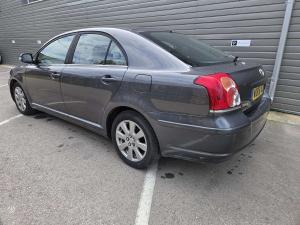 Pelēks Toyota Avensis 2008 Rīga, ar dzinēja tilpumu 1.79 L un nobraukumu 160 tūkst. km par 1600 €, foto 6 vietnē AUTOMOTO.COM.LV