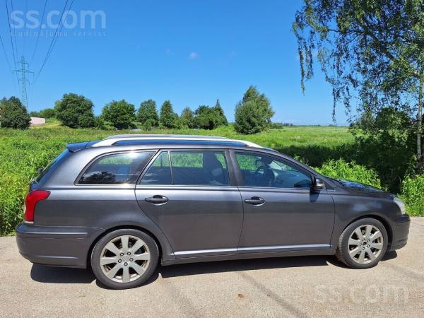 Серый Тойота Авенсис 2008 в Рига, объемом двигателя 2.20 л и пробегом 283 тыс. км за 1900 €, фото 3 на AUTOMOTO.COM.LV