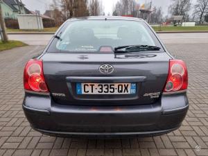 Pelēks Toyota Avensis 2009 Tauragė, ar dzinēja tilpumu 2.00 L un nobraukumu 231 tūkst. km par 2900 €, foto 8 vietnē AUTOMOTO.COM.LV