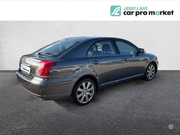 Pelēks Toyota Avensis 2009 Šauļi, ar dzinēja tilpumu 2.00 L un nobraukumu 283 tūkst. km par 2500 €, foto 3 vietnē AUTOMOTO.COM.LV