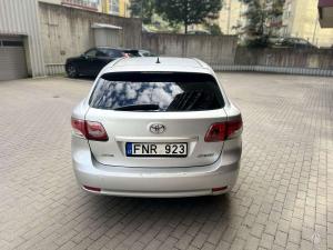 Grey Toyota Avensis 2011 in Vilnius, with an engine capacity of 2.00 L and mileage of 358 thousand km for 2750 €, photo 7 on AUTOMOTO.COM.LV
