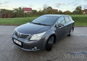 Grey Toyota Avensis 2011 in Riga, with an engine capacity of 2.20 L and mileage of 460 thousand km for 1490 €, photo  on AUTOMOTO.COM.LV