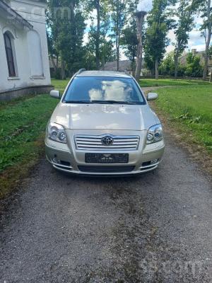 Pelēks Toyota Avensis 2003 Tukums, ar dzinēja tilpumu 2.00 L un nobraukumu 0 tūkst. km par 1000 €, foto 1 vietnē AUTOMOTO.COM.LV