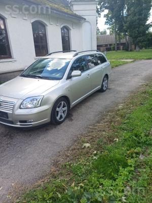 Pelēks Toyota Avensis 2003 Tukums, ar dzinēja tilpumu 2.00 L un nobraukumu 0 tūkst. km par 1000 €, foto 4 vietnē AUTOMOTO.COM.LV