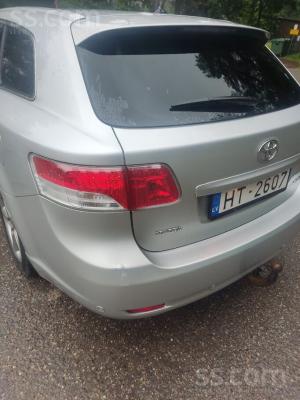 Серый Тойота Авенсис 2011 в Елгава, объемом двигателя 2.00 л и пробегом 310 тыс. км за 3100 €, фото 12 на AUTOMOTO.COM.LV