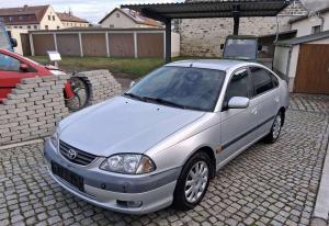 Pelēks Toyota Avensis 2001 Kauņa, ar dzinēja tilpumu 1.98 L un nobraukumu 215 tūkst. km par 950 €, foto 7 vietnē AUTOMOTO.COM.LV
