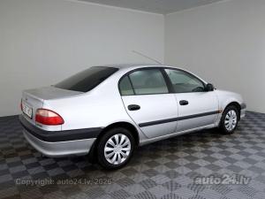 Grey Toyota Avensis 2001 in Tallinn, with an engine capacity of 1.60 L and mileage of 360 thousand km for 799 €, photo 3 on AUTOMOTO.COM.LV