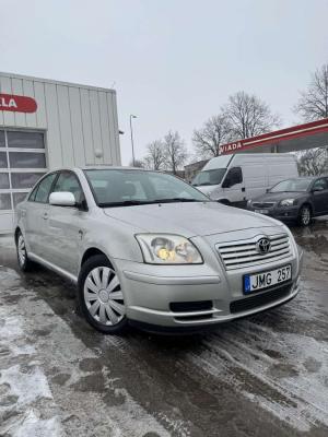 Pelēks Toyota Avensis 2003 Kaišiadorys, ar dzinēja tilpumu 2.00 L un nobraukumu 298 tūkst. km par 1850 €, foto  vietnē AUTOMOTO.COM.LV