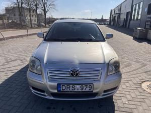 Pelēks Toyota Avensis 2003 Šilutė, ar dzinēja tilpumu 2.00 L un nobraukumu 400 tūkst. km par 1380 €, foto 2 vietnē AUTOMOTO.COM.LV