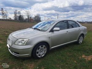 Grey Toyota Avensis 2003 in Vievis, with an engine capacity of 2.00 L and mileage of 298 thousand km for 1000 €, photo  on AUTOMOTO.COM.LV