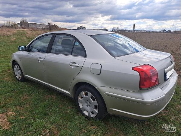 Pelēks Toyota Avensis 2003 Vievis, ar dzinēja tilpumu 2.00 L un nobraukumu 298 tūkst. km par 1000 €, foto 6 vietnē AUTOMOTO.COM.LV