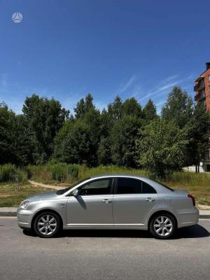 Серый Тойота Авенсис 2003 в Вильнюс, объемом двигателя 2.00 л и пробегом 270 тыс. км за 1349 €, фото 5 на AUTOMOTO.COM.LV
