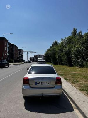 Серый Тойота Авенсис 2003 в Вильнюс, объемом двигателя 2.00 л и пробегом 270 тыс. км за 1349 €, фото 6 на AUTOMOTO.COM.LV