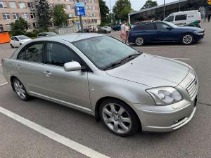 Серый Тойота Авенсис 2003 в Вильнюс, объемом двигателя 2.00 л и пробегом 175 тыс. км за 1300 €, фото 6 на AUTOMOTO.COM.LV