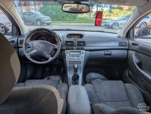 Grey Toyota Avensis 2003 in Klaipeda, with an engine capacity of 2.00 L and mileage of 425 thousand km for 800 €, photo 8 on AUTOMOTO.COM.LV