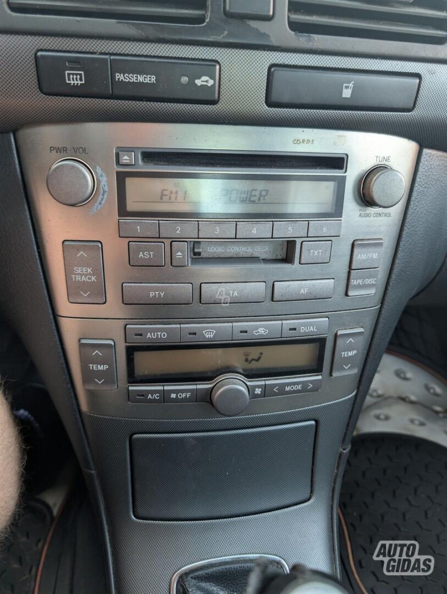 Grey Toyota Avensis 2003 in Klaipeda, with an engine capacity of 2.00 L and mileage of 425 thousand km for 800 €, photo 12 on AUTOMOTO.COM.LV