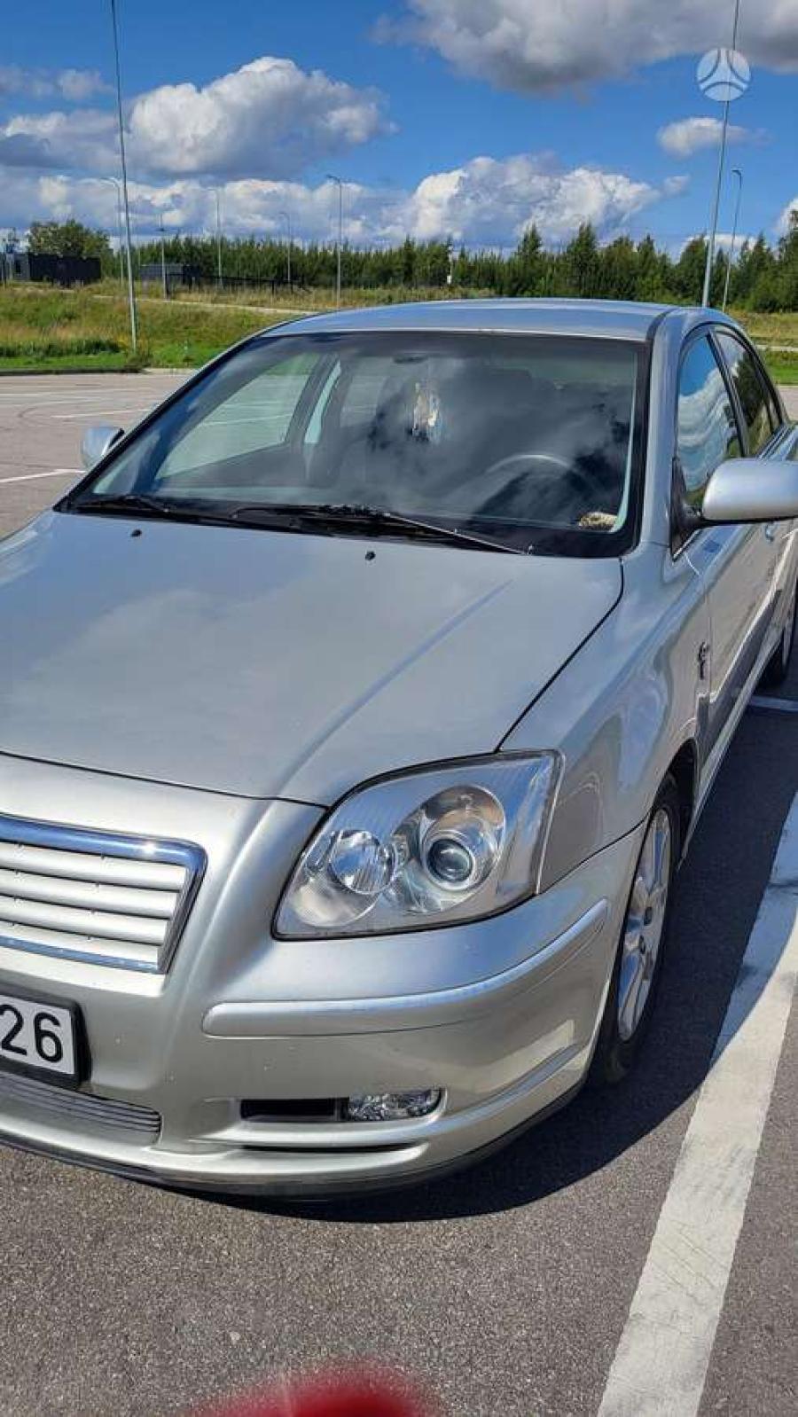 Pelēks Toyota Avensis 2003 Šauļi, ar dzinēja tilpumu 2.00 L un nobraukumu 337 tūkst. km par 1400 €, foto 1 vietnē AUTOMOTO.COM.LV