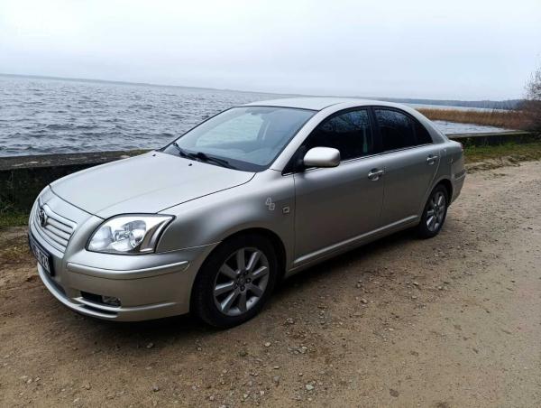 Pelēks Toyota Avensis 2004 Šauļi, ar dzinēja tilpumu 1.80 L un nobraukumu 256 tūkst. km par 2350 €, foto 4 vietnē AUTOMOTO.COM.LV